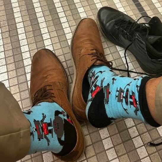 How to Wear Men's Dress Socks: Embracing Fun Designs with Style — Sockfly